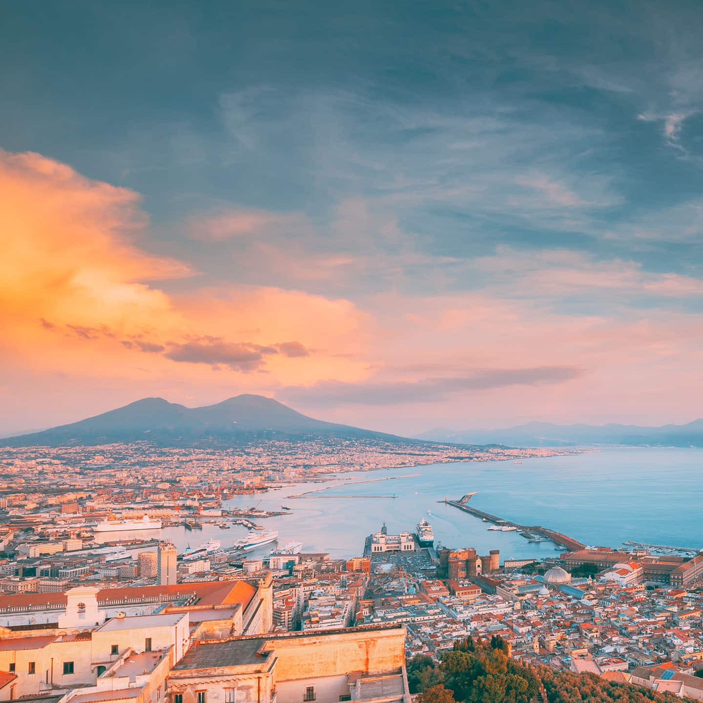 L’arte di strada a Napoli - Lingua italiana insieme